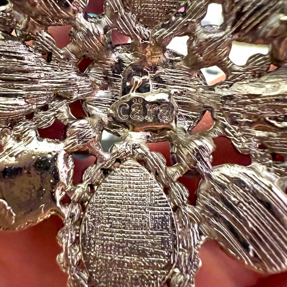 Jewelry | Cara Brooch | Poshmark
